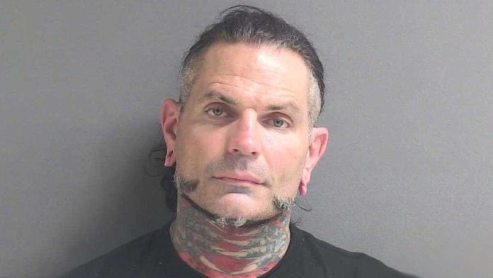 AEW: Jeff Hardy Es Arrestado (Otra Vez...) - No Somos Ñoños AEW: Jeff Hardy Es Arrestado (Otra Vez...) - No Somos Ñoños